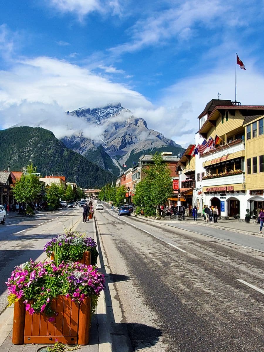 Best Places to Stay in Banff and Jasper for Families - A Teaspoon of Travel